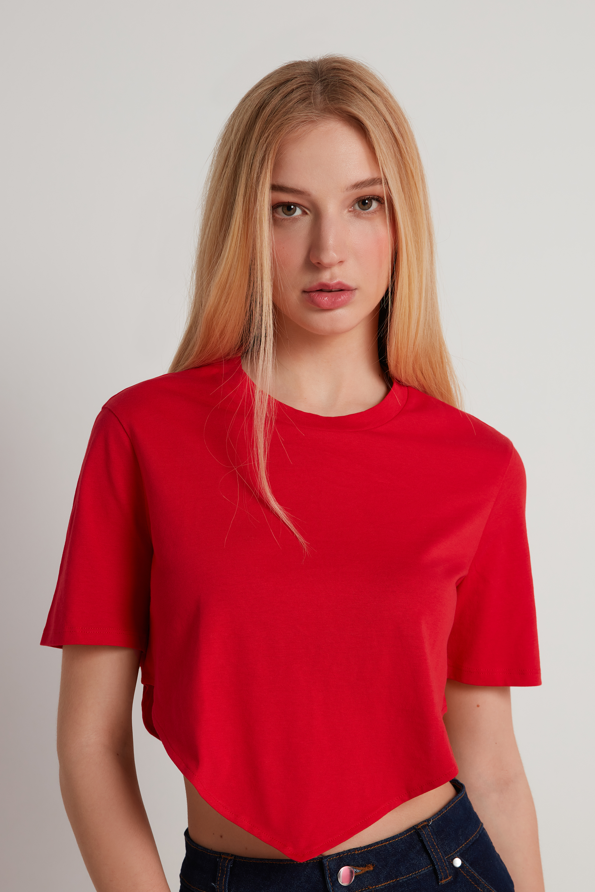 Short-Sleeved Short V-Cut Top - | Tezenis