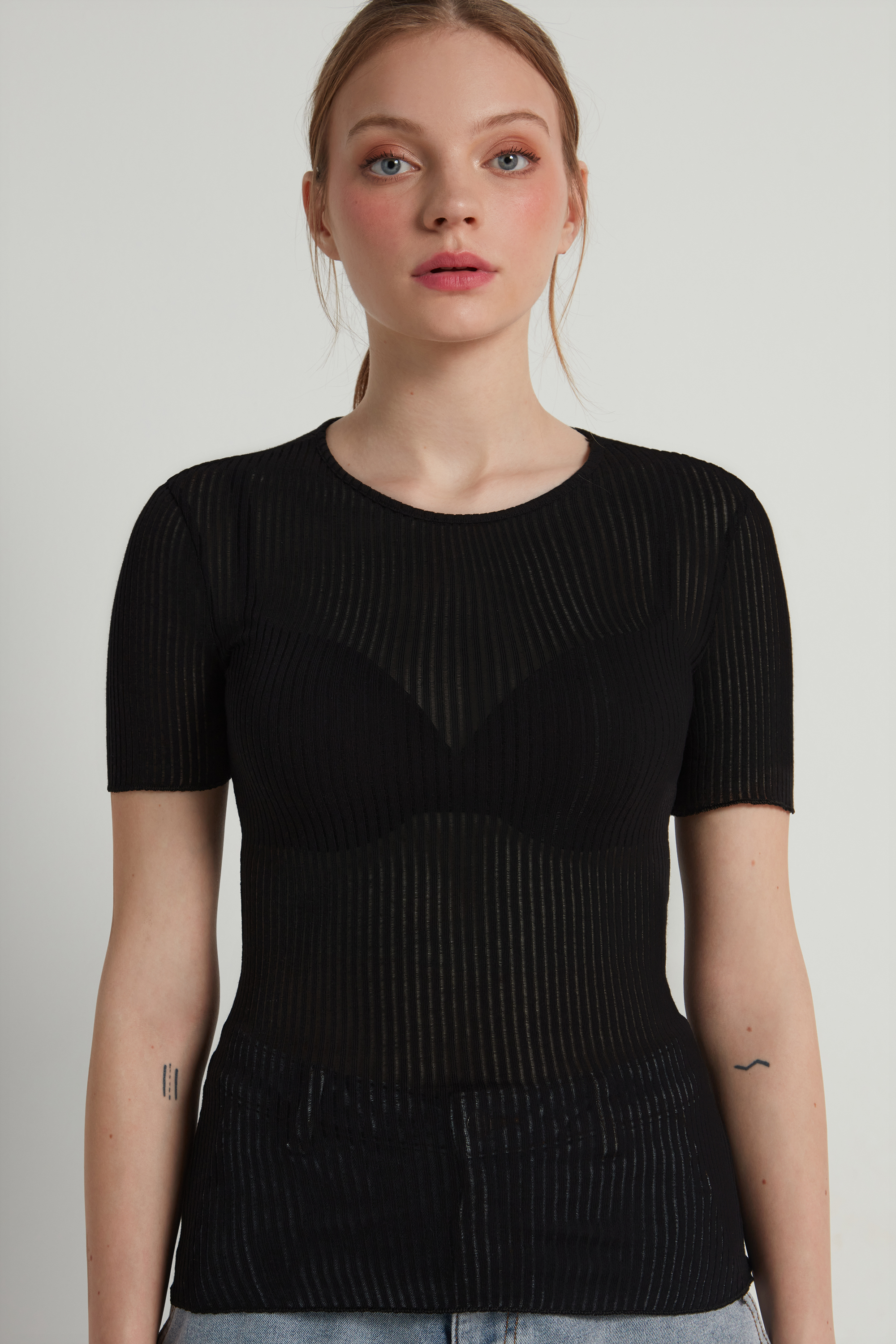 Haut Manches Courtes Col Ras-du-cou Côtelé Ultralight Rib - Hauts à ...